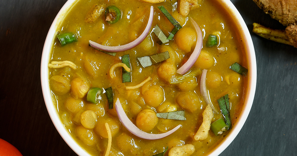 Wish to Try Something Unique? Here are the Best Street Foods in Patna ...