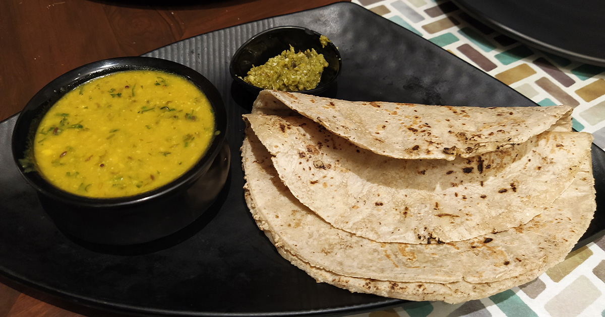 Savoring the Essence of Maharashtra: Traditional Food Delights - Swiggy ...