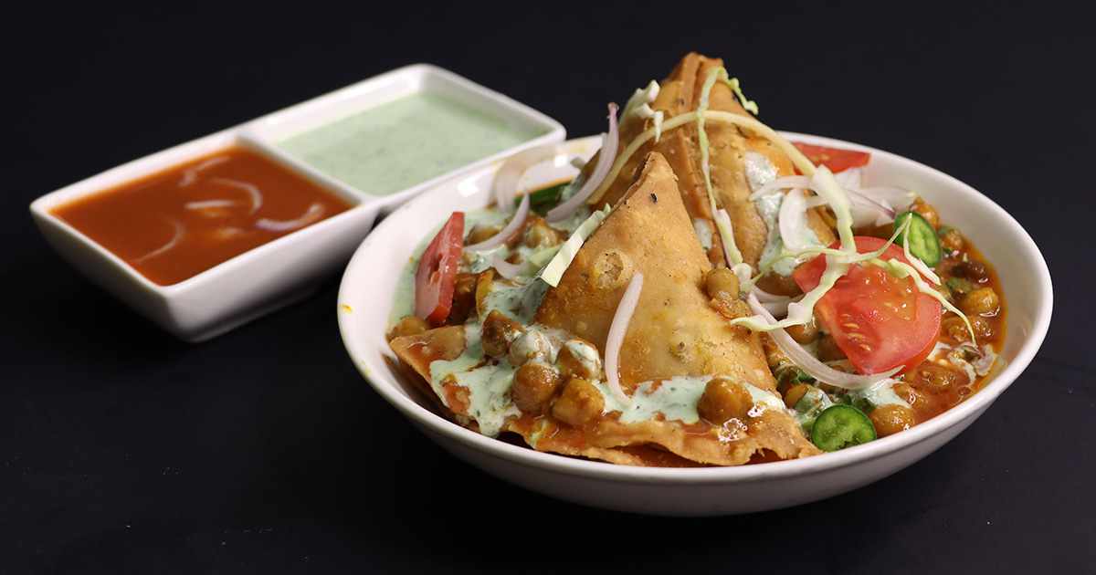 Taste of Tradition: Top Must-Eat Traditional Food Items in Delhi ...