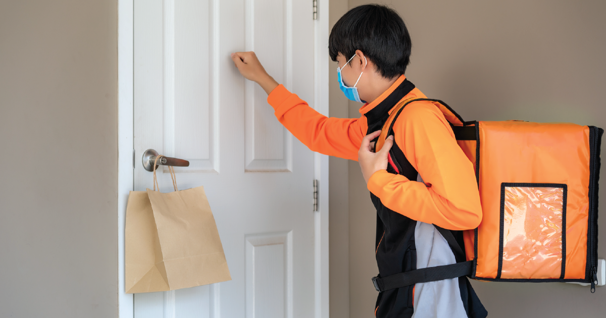 How To Implement Contactless Delivery at Your Restaurant? - Swiggy Diaries