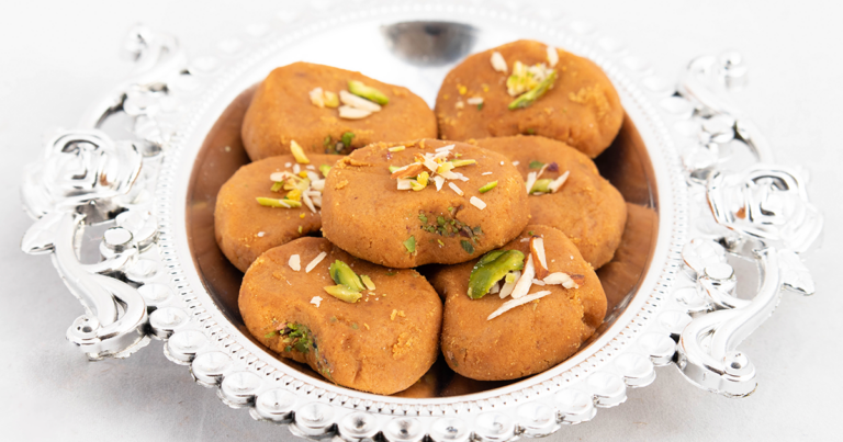 A Guide to the 4 Most Irresistible Peda Varieties - Swiggy Diaries