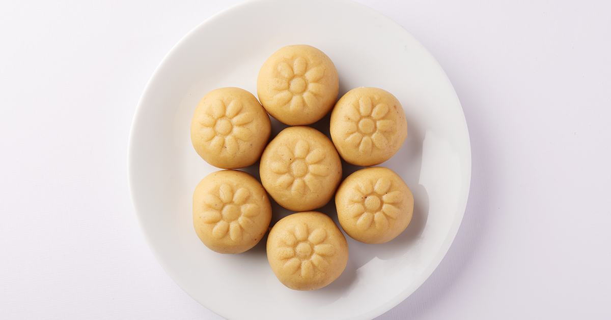 A Guide to the 4 Most Irresistible Peda Varieties - Swiggy Diaries