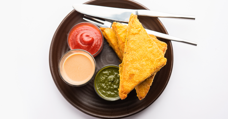 Exploring the World of Pakoras: 10 Must-Try Varieties - Swiggy Diaries