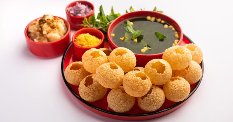 5 Types of Pani Puri: A Taste Tour Across India - Swiggy Diaries