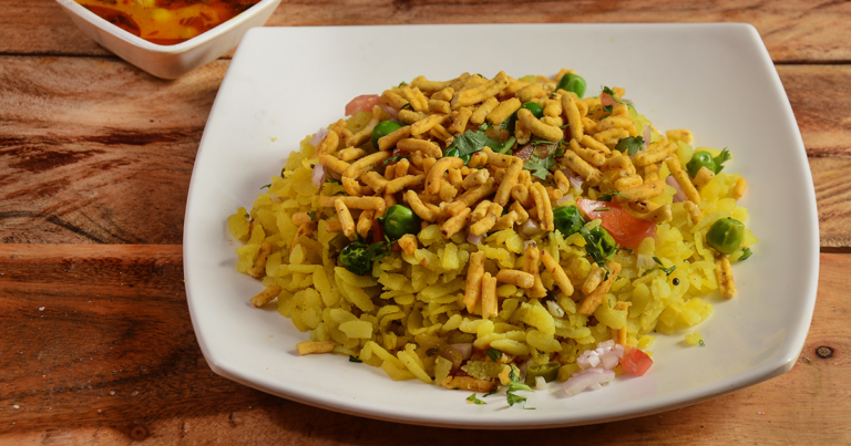 A Guide to Poha Types: Explore Delicious Varieties Of Pohas - Swiggy ...