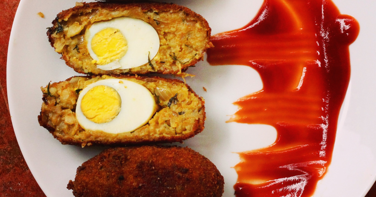 10 Must-Try Authentic Bengali Cuisine Dishes - Swiggy Diaries