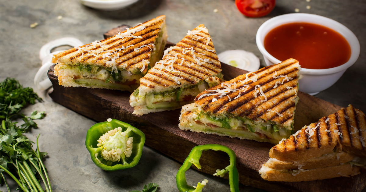 Order Lunch in Train: Easy Dining on the Go - Swiggy Diaries