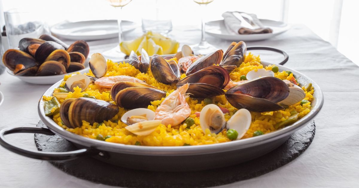 Explore 10 Delicious Cuisines from Around the World - Swiggy Diaries