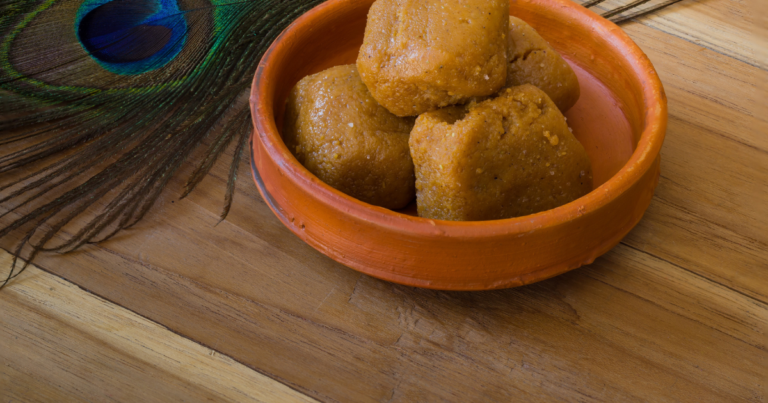 Top 10 Famous sweets of Uttar Pradesh you should Try - Swiggy Diaries