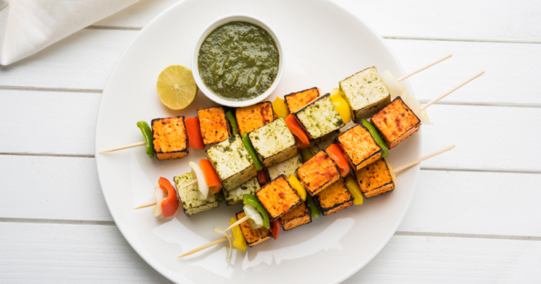 10 Republic Day Snacks to Celebrate the Spirit of India - Swiggy Diaries